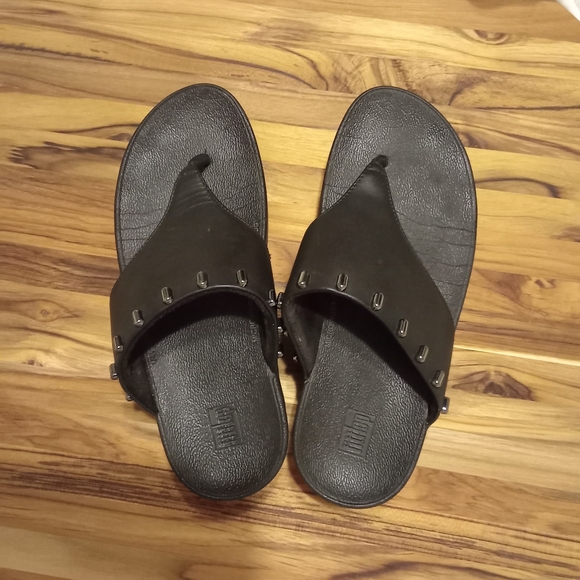 Fitflop | Shoes | Fitflop Black Minimalist Sandals | Poshmark